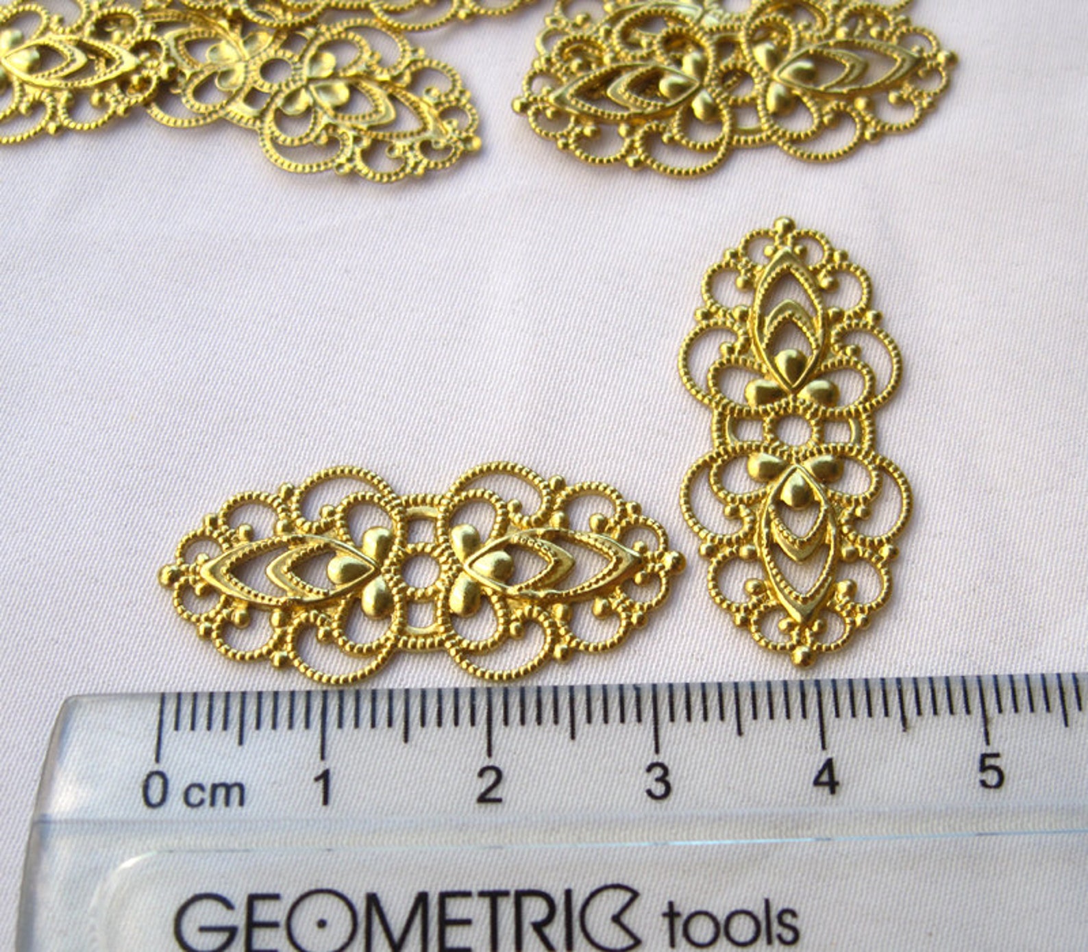 10pcs Flower Filigree Raw Brass Filigree Findings Jewelry - Etsy