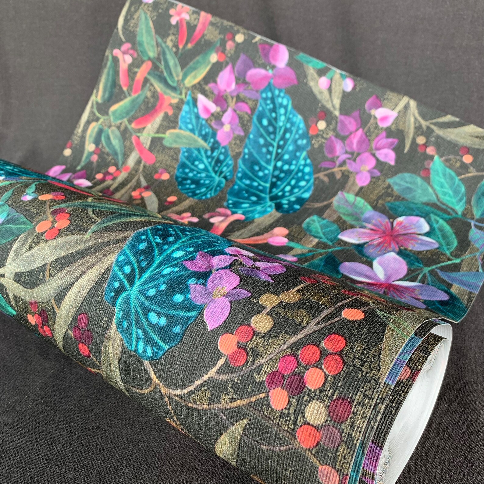 Current Wallpaper Scrap Partly Used Roll of Decorative Paper to Upcycle ...