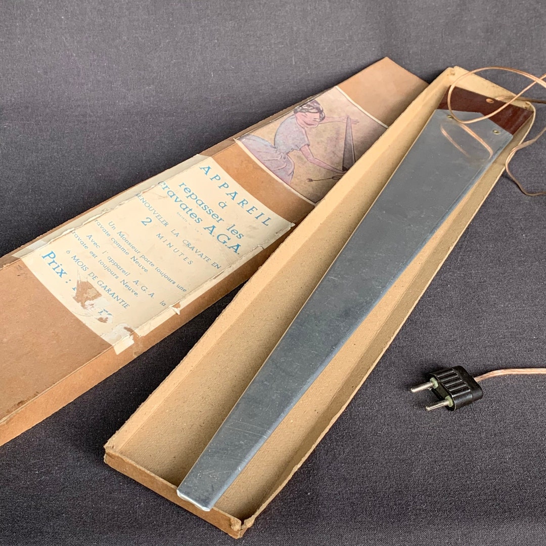 Vintage Tie Ironing Electrical Device. Retro Collectibles Homeware ...