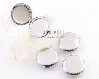 Photo frame pendant | Etsy