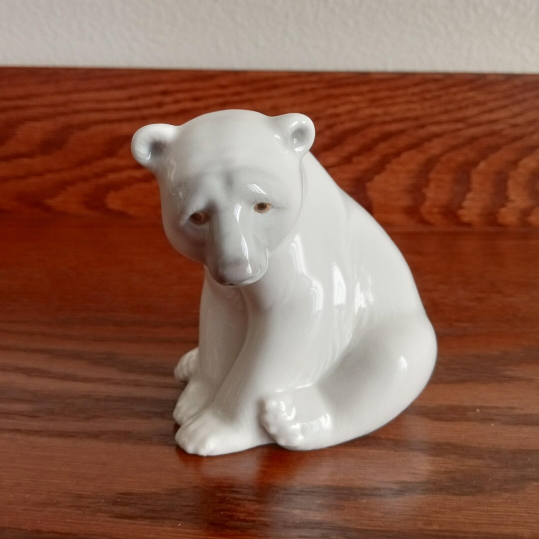 Vintage LLADRO "seated Polar Bear" Figurine, Hand Made in Spain - Etsy