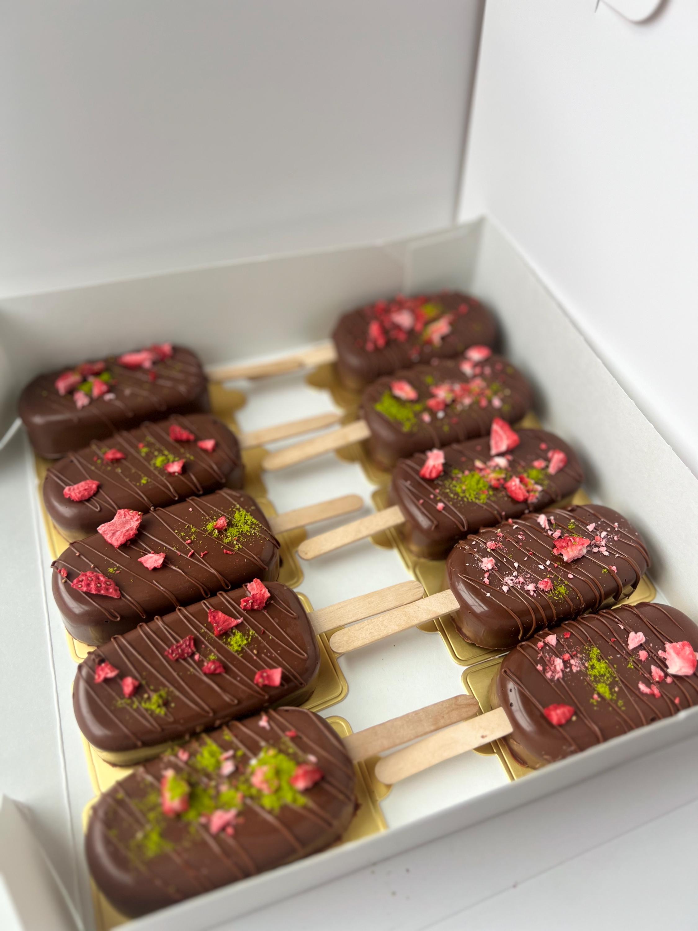 Luxury Dubai Chocolate Bars | Handcrafted | - Etsy