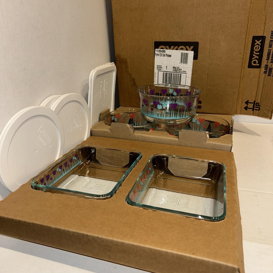 Rare 10 Piece Set Pyrex Pink Green Purple Two 7210'S & Three 7201's W ...