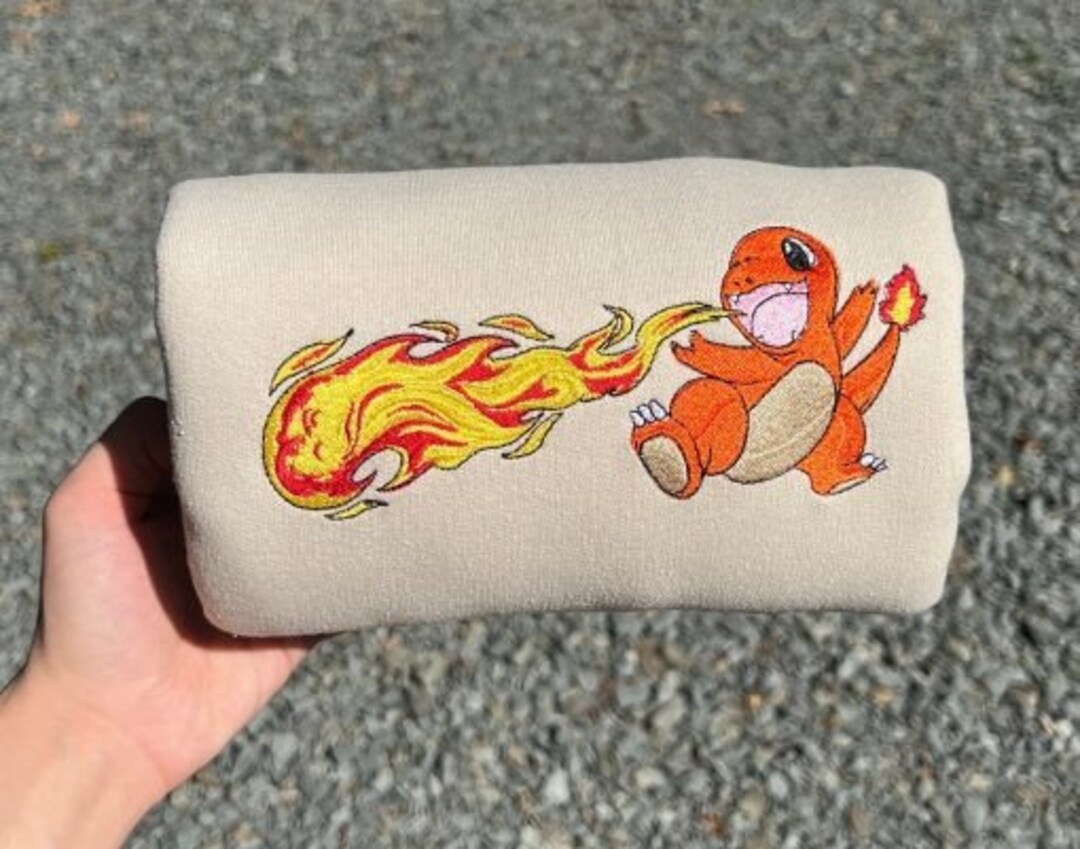 Charmander Spitting Fire Pokémon Anime Vintage Embroidery Crewneck ...