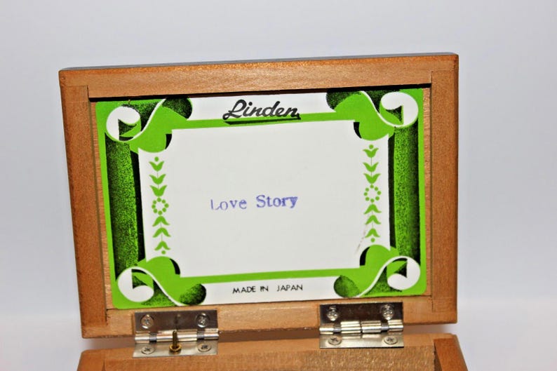 Vintage Linden Japan Music Box Boucher Spring Love Story Wood Jewelry ...