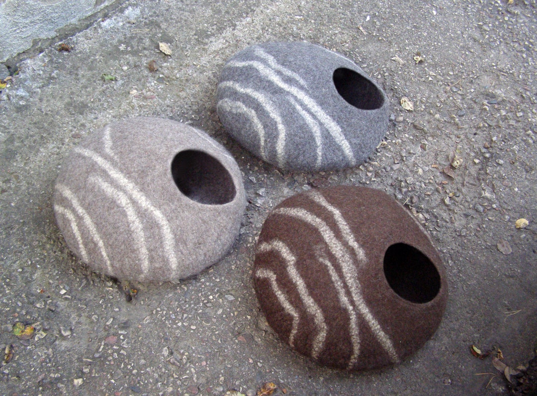 Modern Cat Cave Bed From Natural Wool, Felt Cat House Cocoon Bubble ...