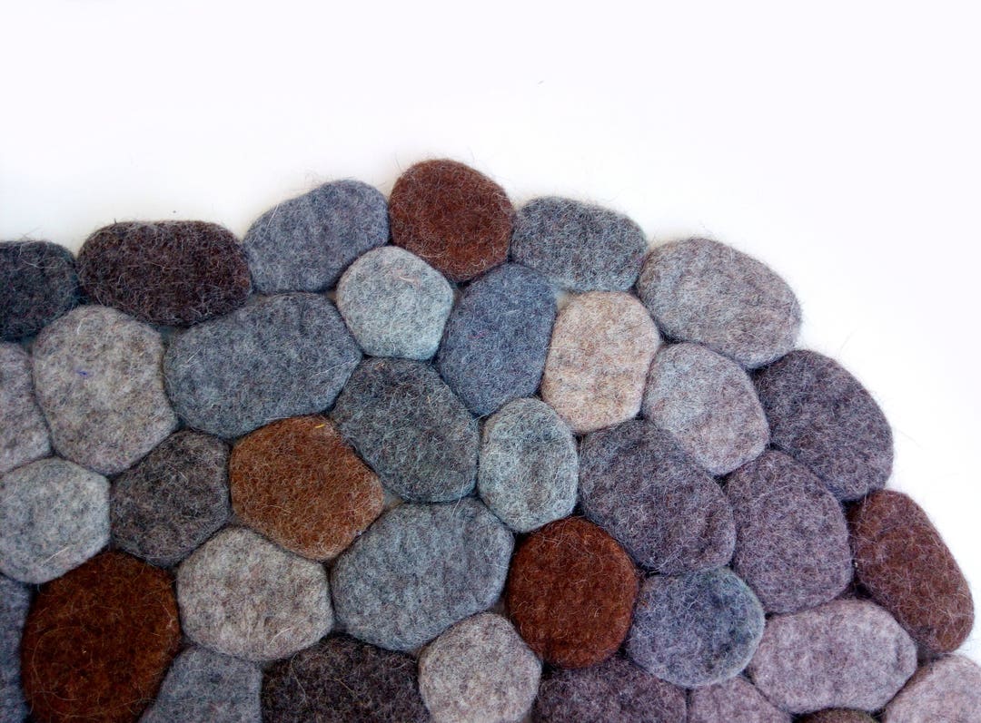 Felt Stone Wool Rug - Felted Handmade Grey Mosaic Carpet for Dog or Cat ...