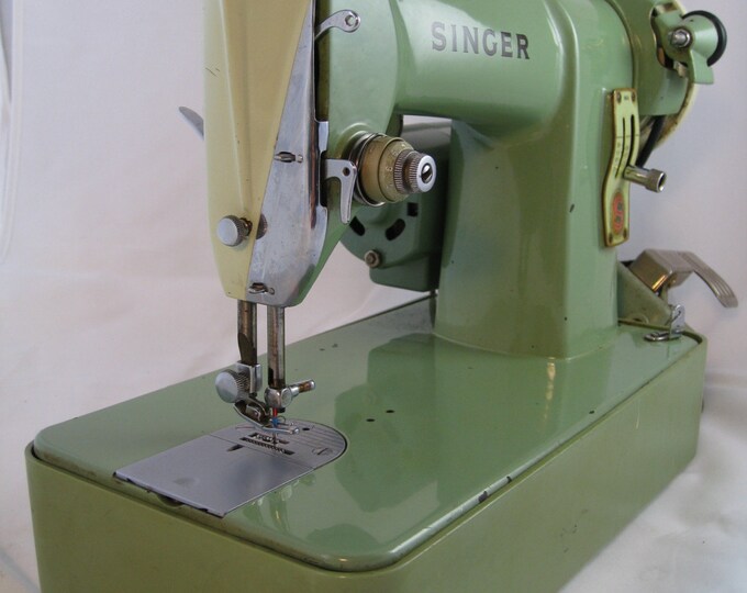 Vintage Singer 185K Sewing Machine Mint Green - Etsy