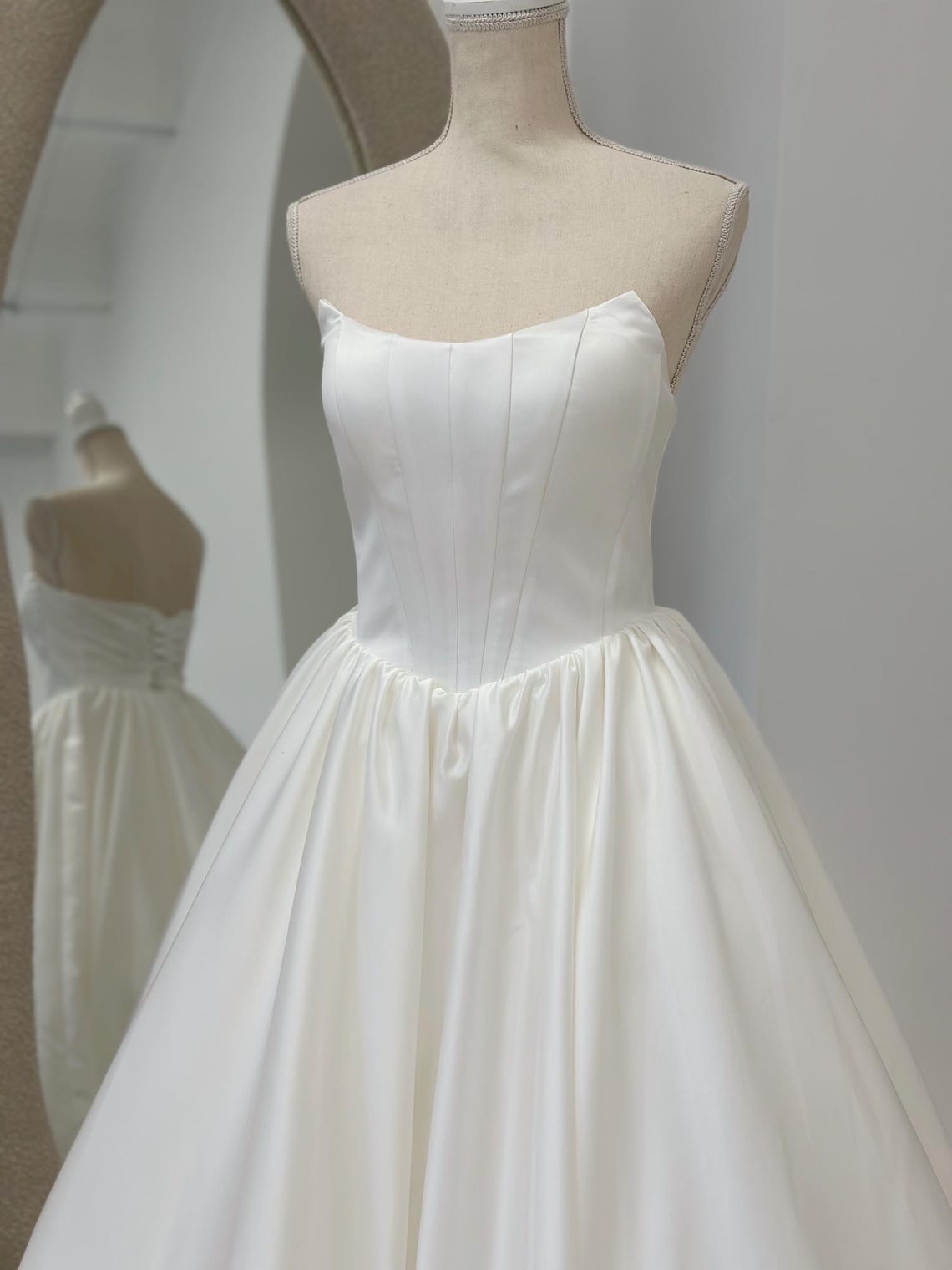 Basque Waist Satin Wedding Dress, Strapless Ball Gown With Drop Waist ...
