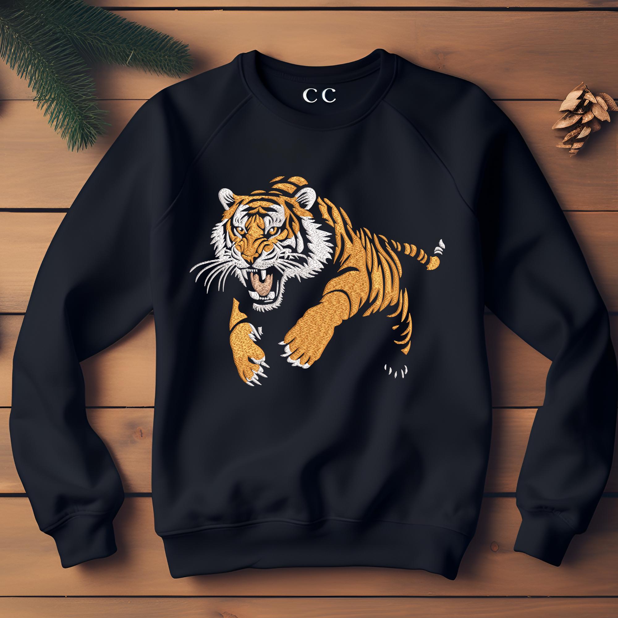 Tiger Head Embroidery Design, Lifelike Animal Face Pattern for Dark ...
