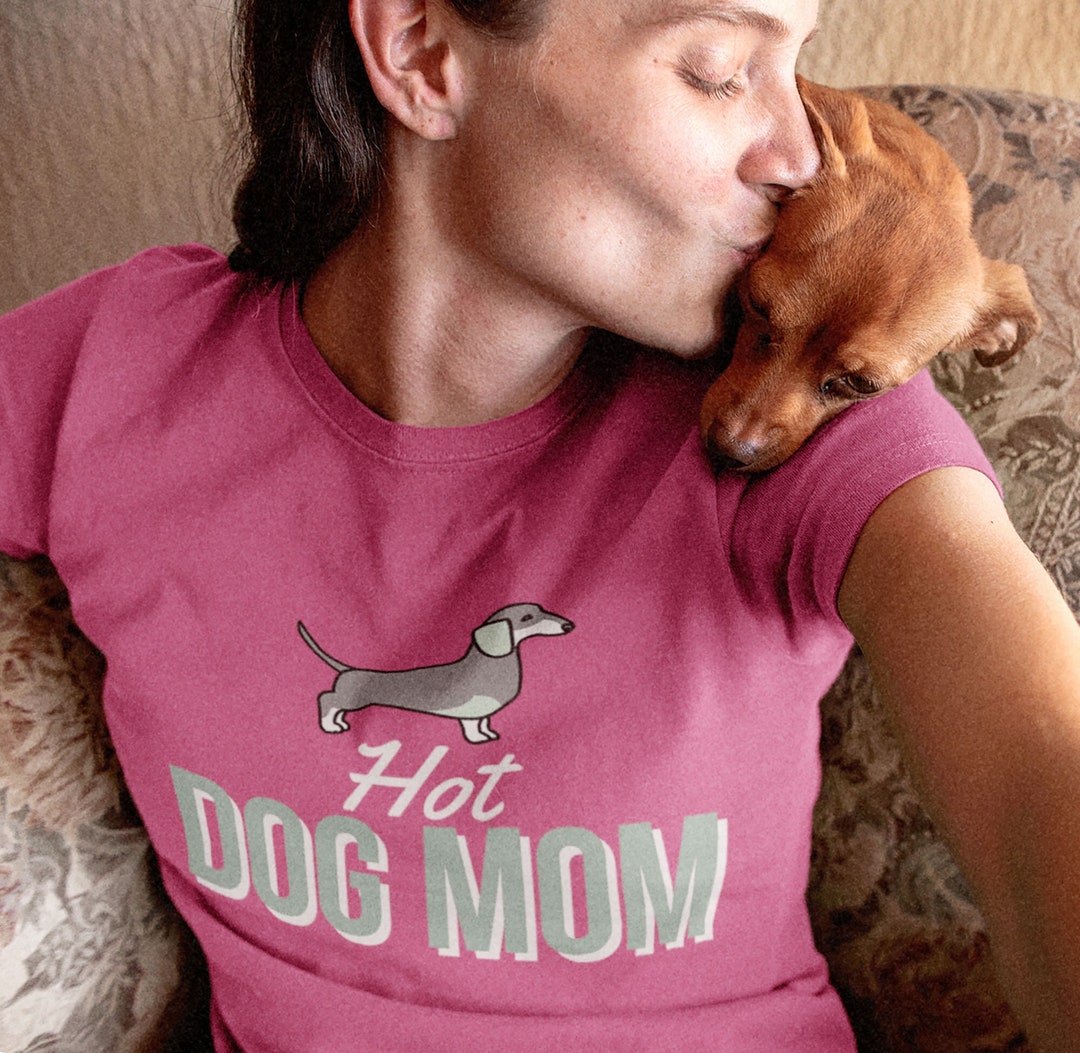 Retro Hot Dog Mom Shirt With Dachshund Makes Great Gift for - Etsy