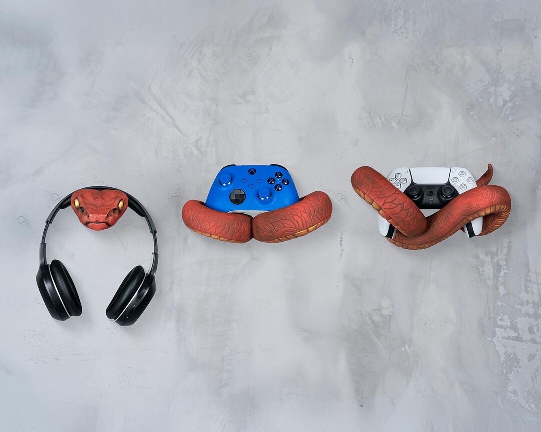Slithering Snake Gaming Controller Wall Mount - Etsy