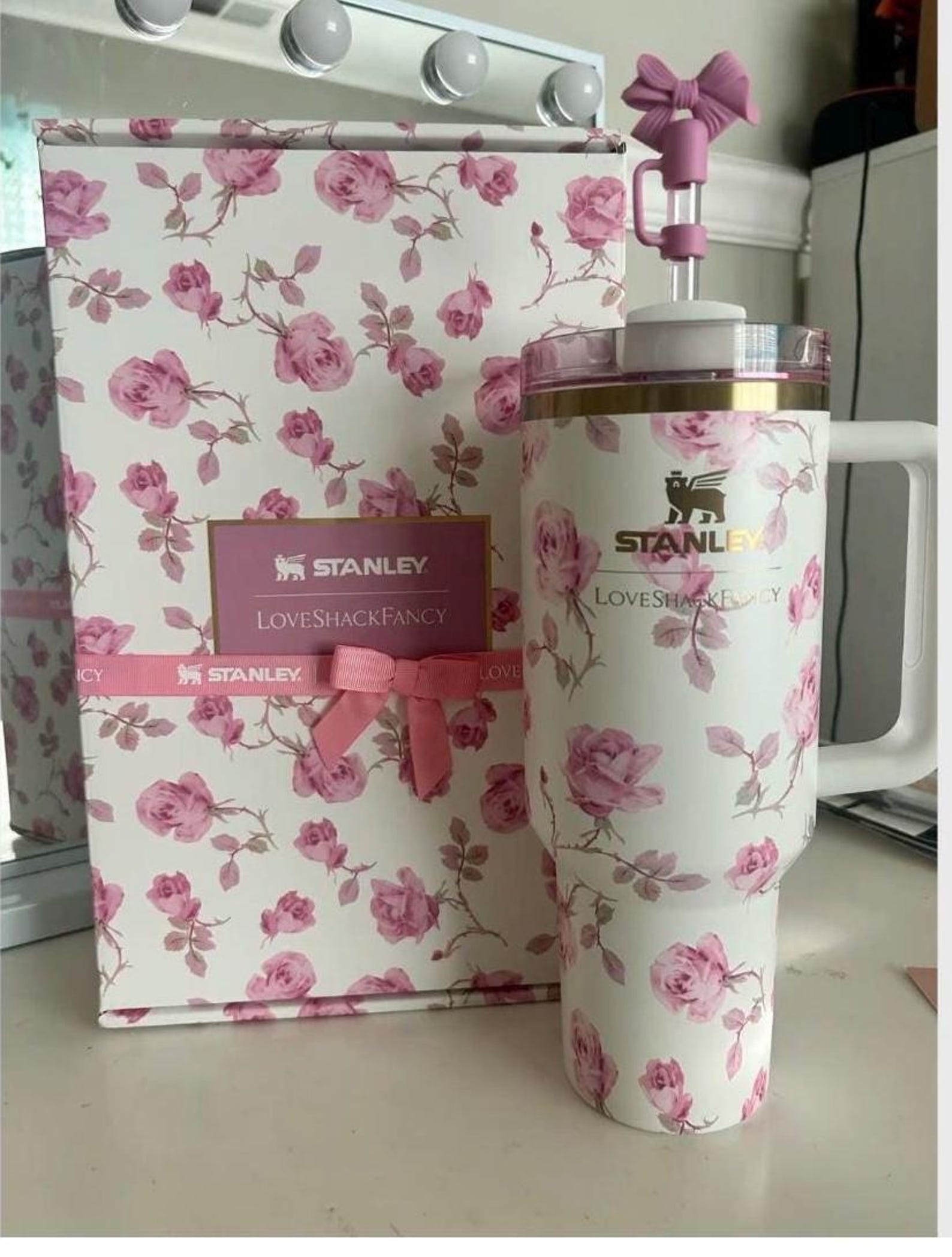Stanley X Loveshackfancy 40 Oz Tumbler/ Multicolor / With Box & Bow ...