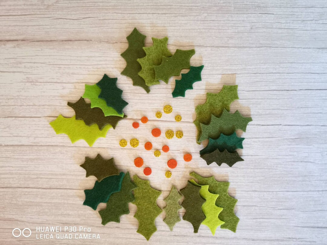 Felt Holly Green Leaves With Red and Gold Berries - Etsy