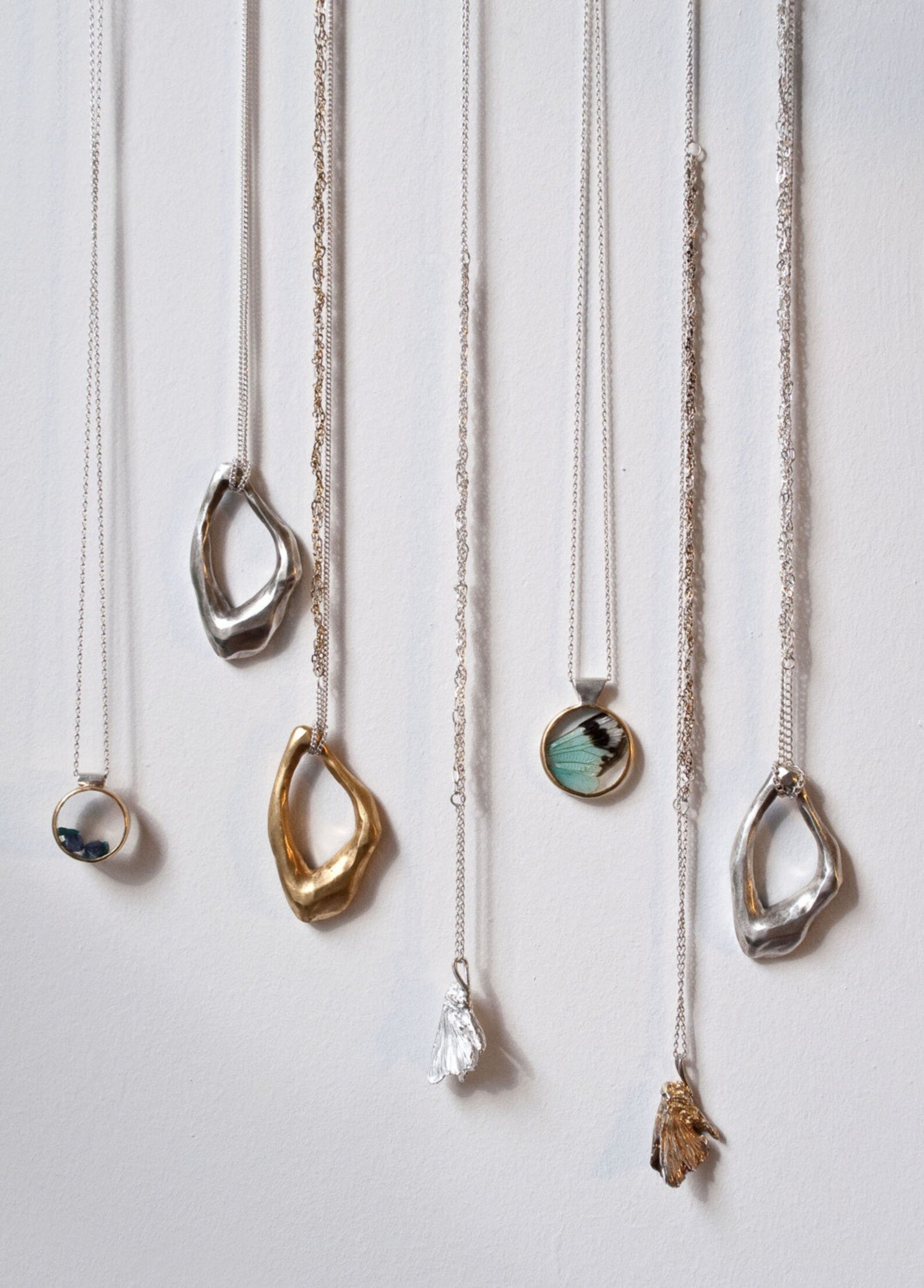 Gold Wing Shape Necklace - Etsy