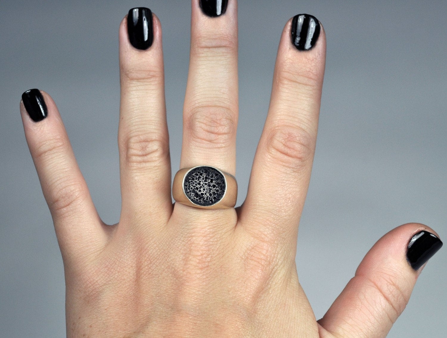 Silver Round Ring - Etsy