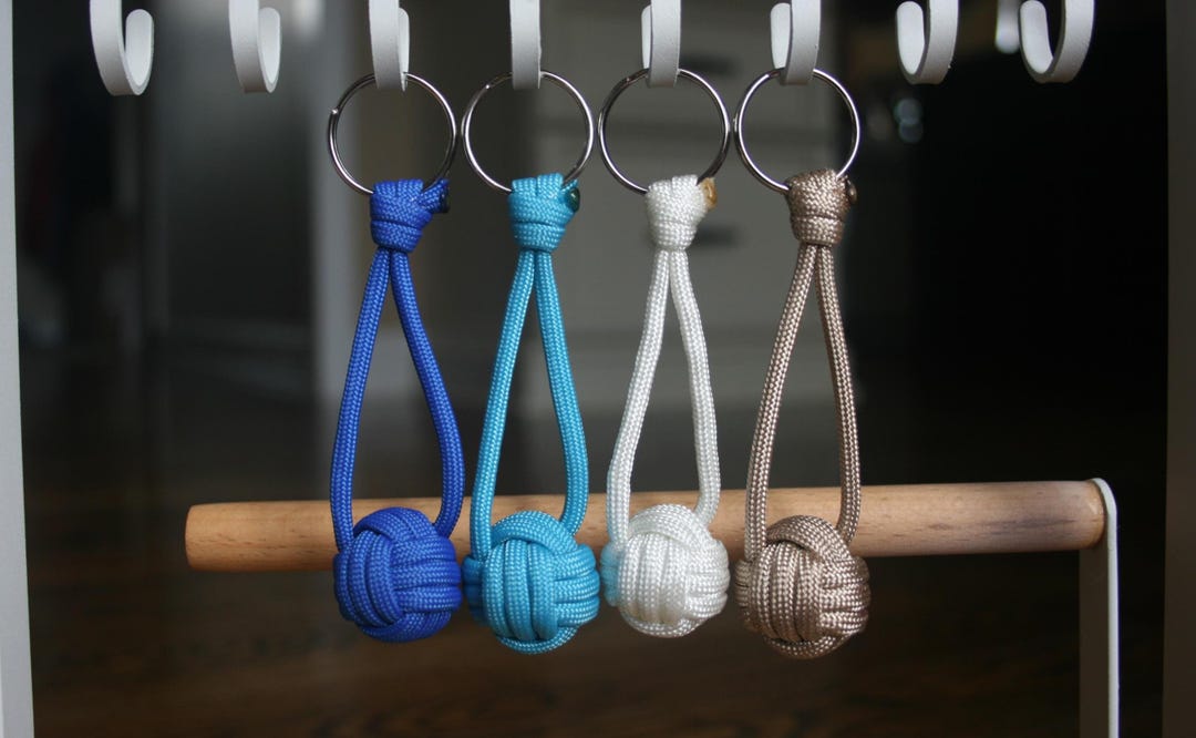 The Beach Collection - 4 Pack Volleyball Keychains (bundle, Gift ...