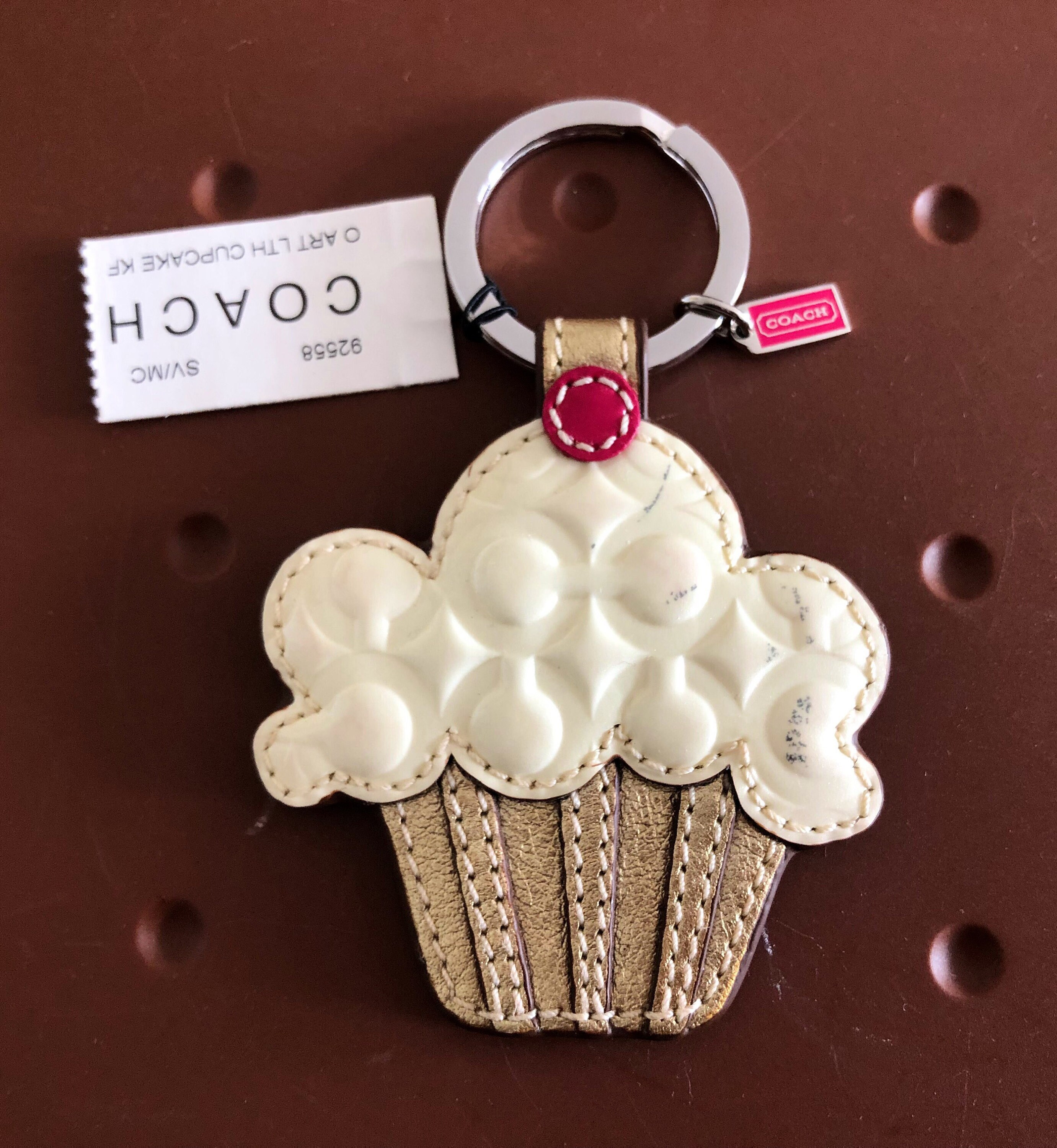 New With Tag Authentic Coach Cute Cupcake Cutout Key Ring Keyring Cream ...