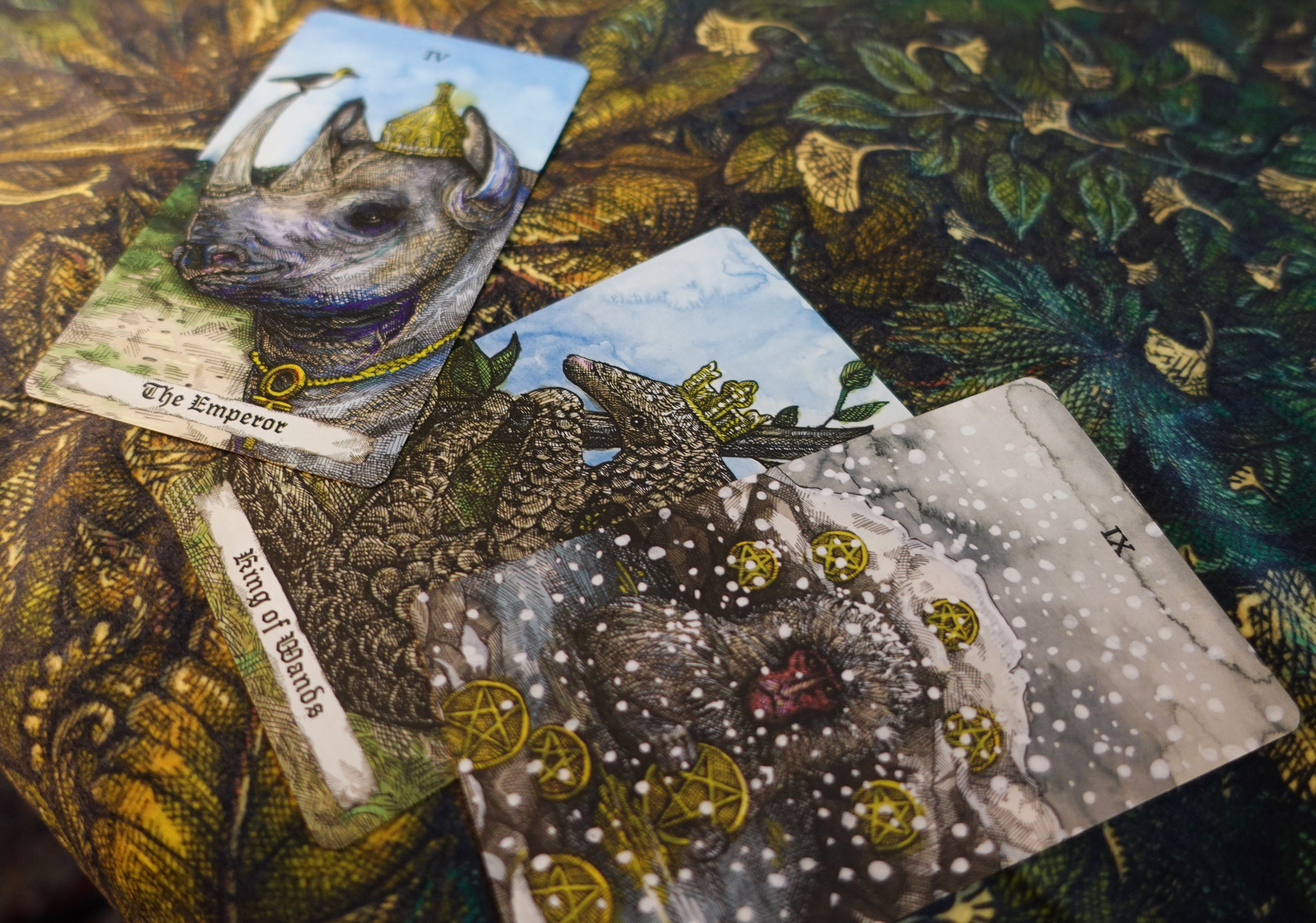 Terra Arcanae Earth Tarot Deck: 80-card Animal Tarot With Guidebook - Etsy