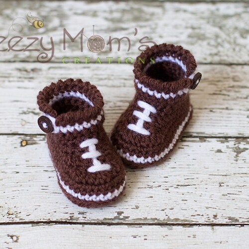 Download PDF Crochet Pattern B006 Baby Football Boots - Etsy