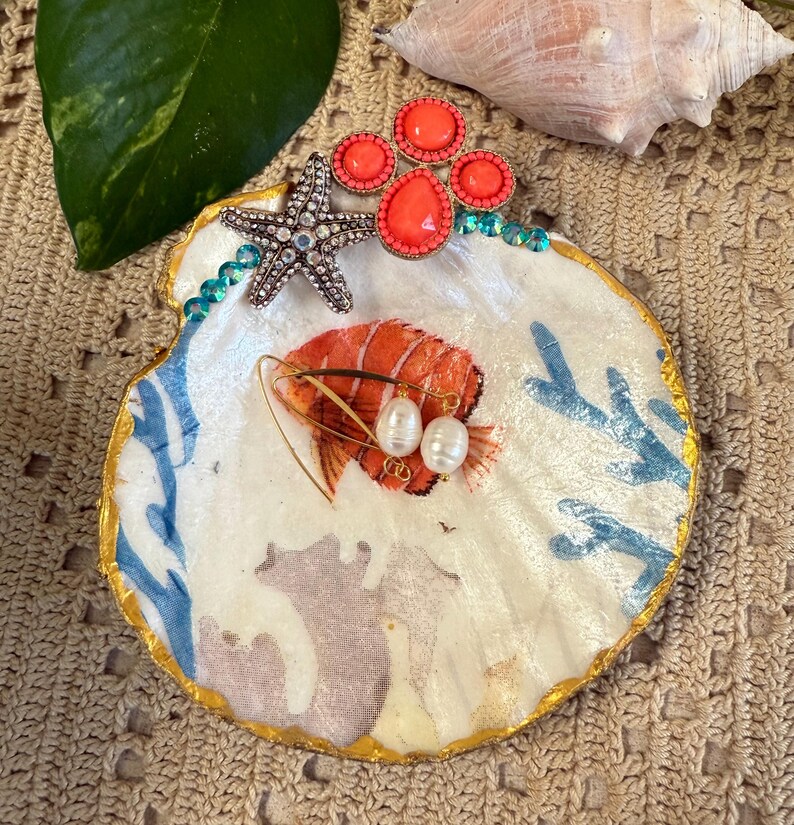 Decoupage Scallop Seashell, Decoupage Shell, Trinket Tray, Trinket Dish, Jewelry Tray, Jewelry ...