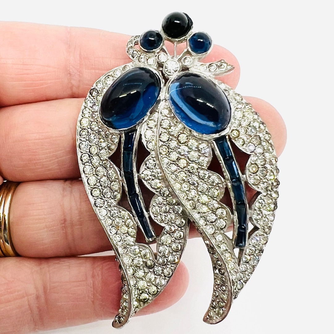 MAZER BROS Blue Glass Cabochon & Rhinestone Dress Clip Signed Vintage ...