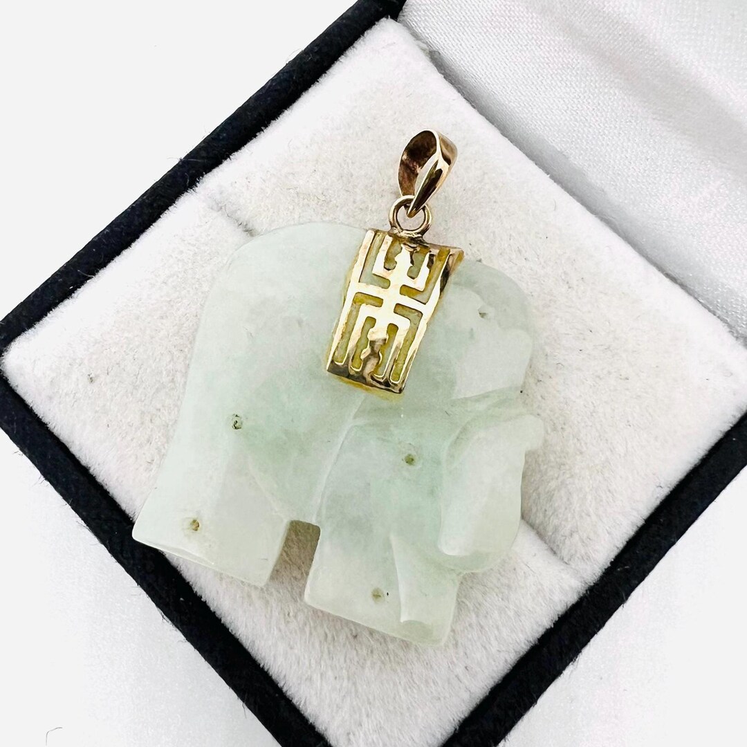 10k Solid Gold Carved Jade Elephant Pendant Necklace 6.4gm Gemstone ...