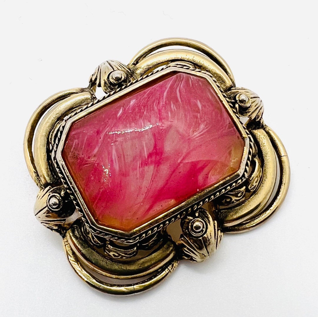 ELIZABETH REIMER Arcansas Gripoix Style Pink Glass Brooch Signed ...
