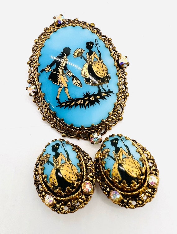 West Germany Robins Egg Blue Victorian Couple Brooch … Gem