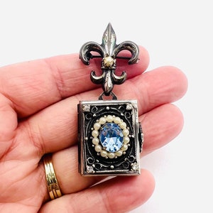 Vintage Coro Locket - Etsy