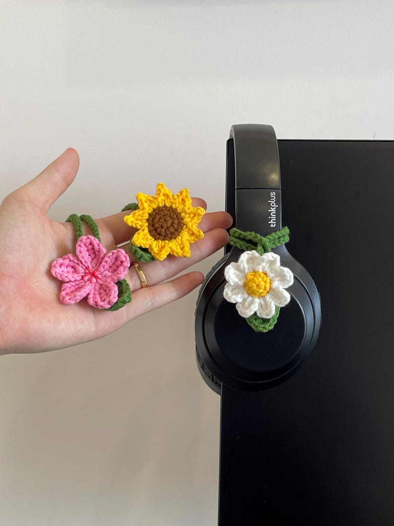 Crochet Flowers Headphone Accessory, Cute Crochet Headphone Accessory ...