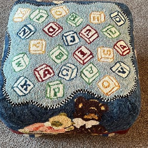 A Gathering of Teddy Bear Friends Hooked Footstool - Etsy