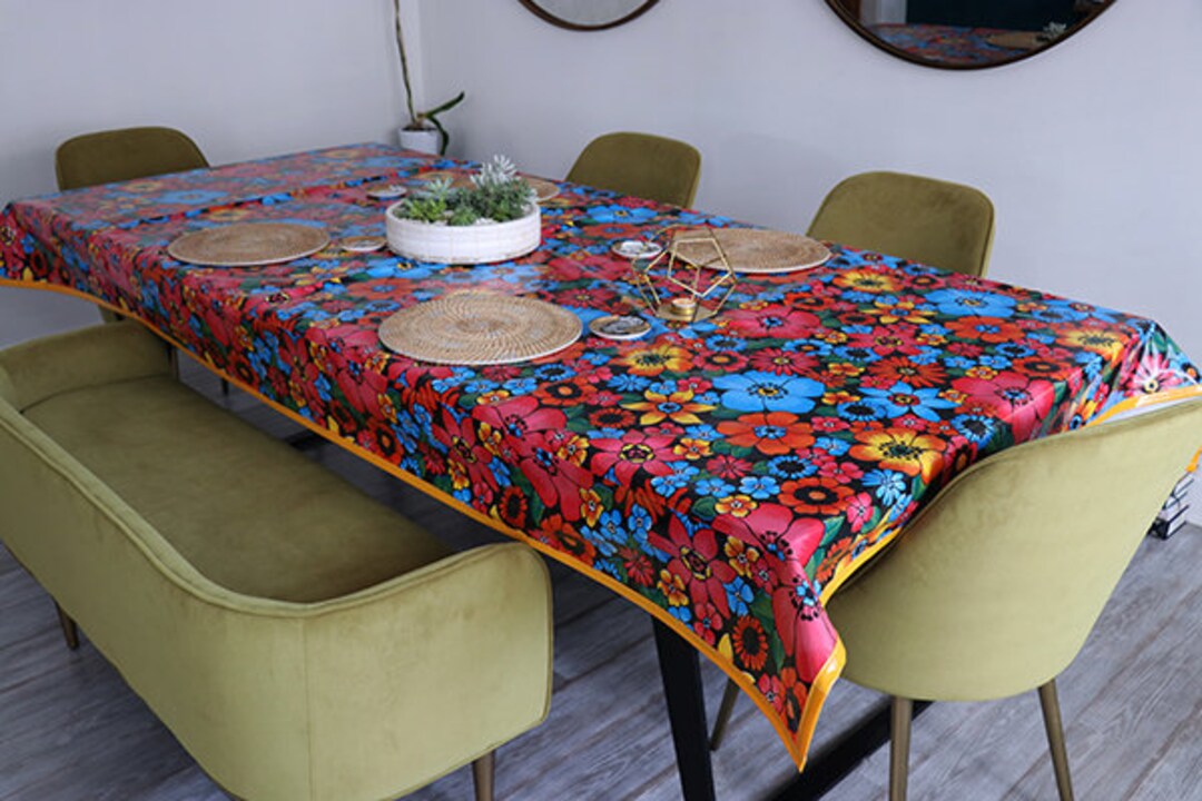 Rectangle Betty's Bunch Black Oilcloth Tablecloths With Solid Yellow ...