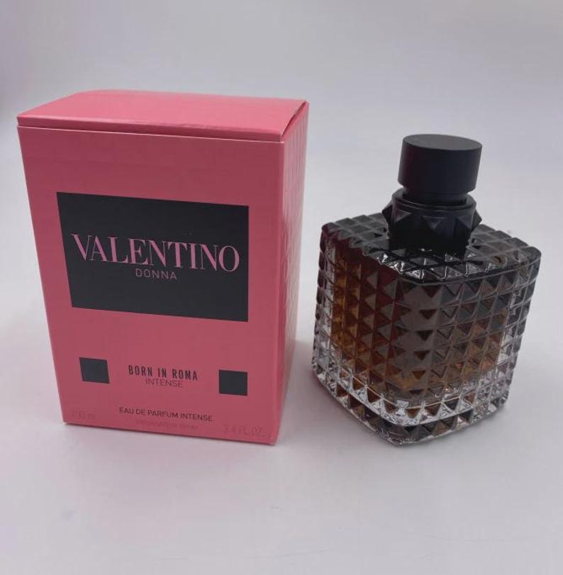 Valentino Born in Roma Intense Donna – Floral Vanilla Eau De Parfum 3.4 ...