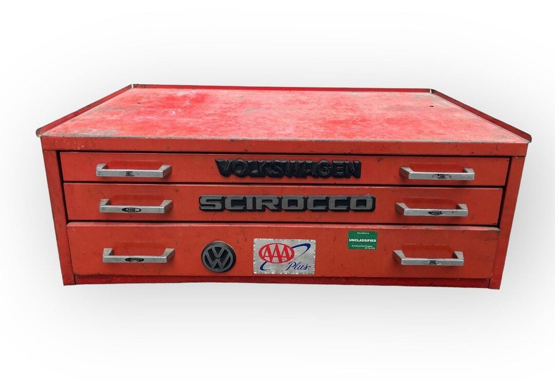 Mac Tools 3 Drawer Middle Tool Chest With Automobile Emblems Rock 'N ...