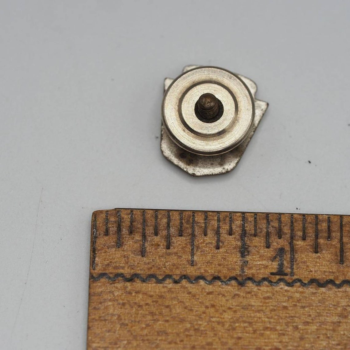 Ford Lion Crest Automobile Emblem Badge Pin Pinback - Etsy