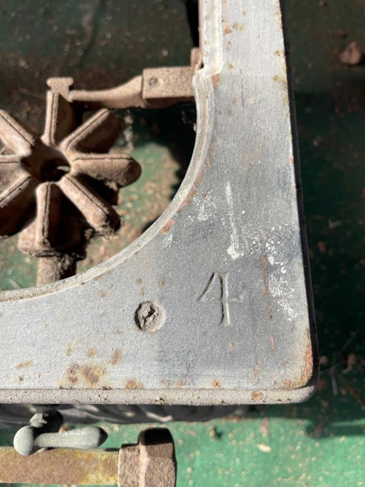 Cast Iron Estate Laundry Stove No. 4 Boggs & Buhl Department Store ...