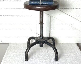 Vintage Metal Stool - Etsy