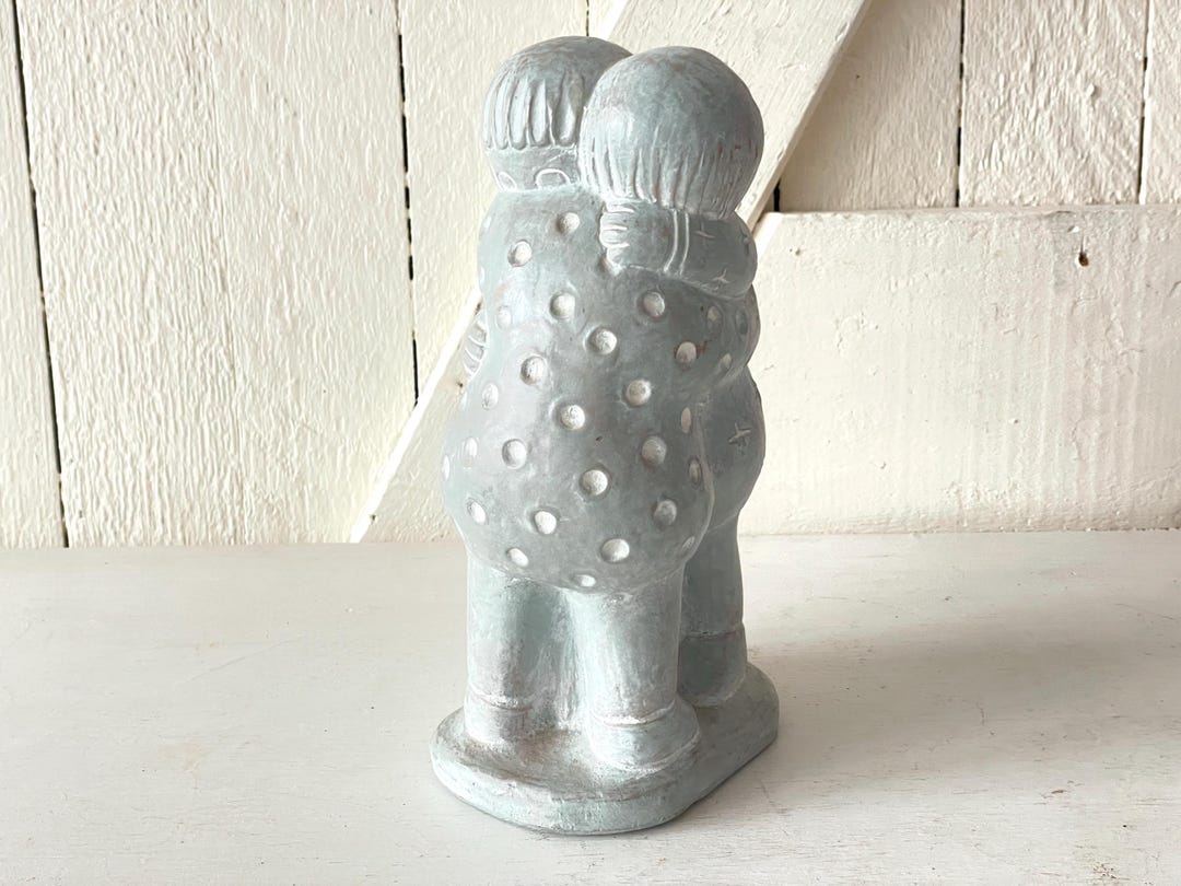 1995 Isabel Bloom Hugging Friend Statue | Isabel Bloom Sculpture Signed ...