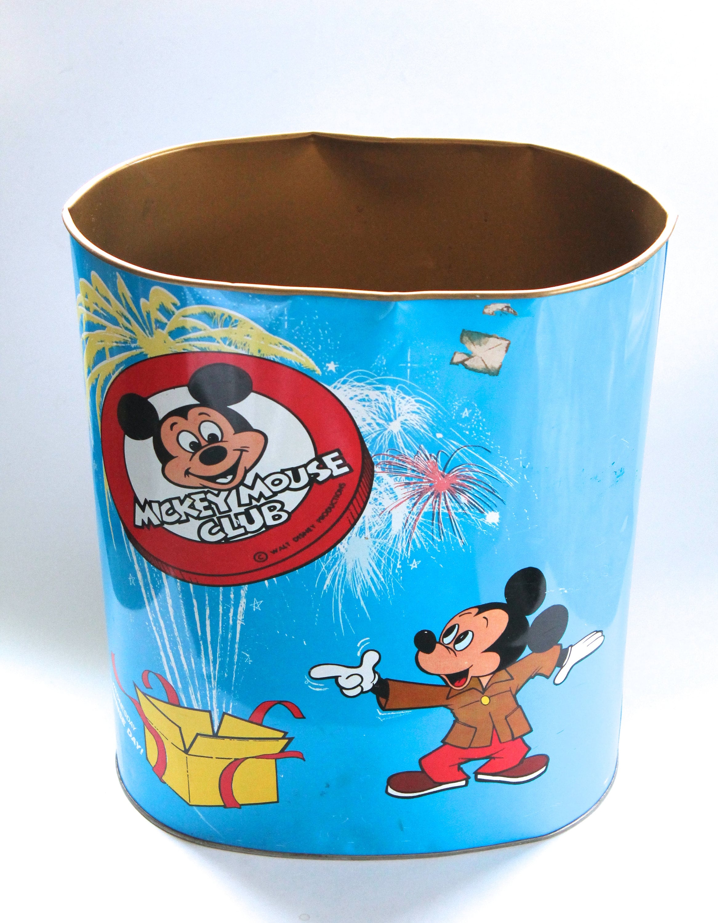 Mickey Mouse Trash Can Disney Salt And Pepper Shaker Epcot Food And
