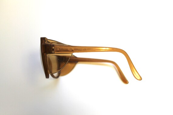 Vintage 1970s 80s Mens Funny Old People Eye Glasses Gem