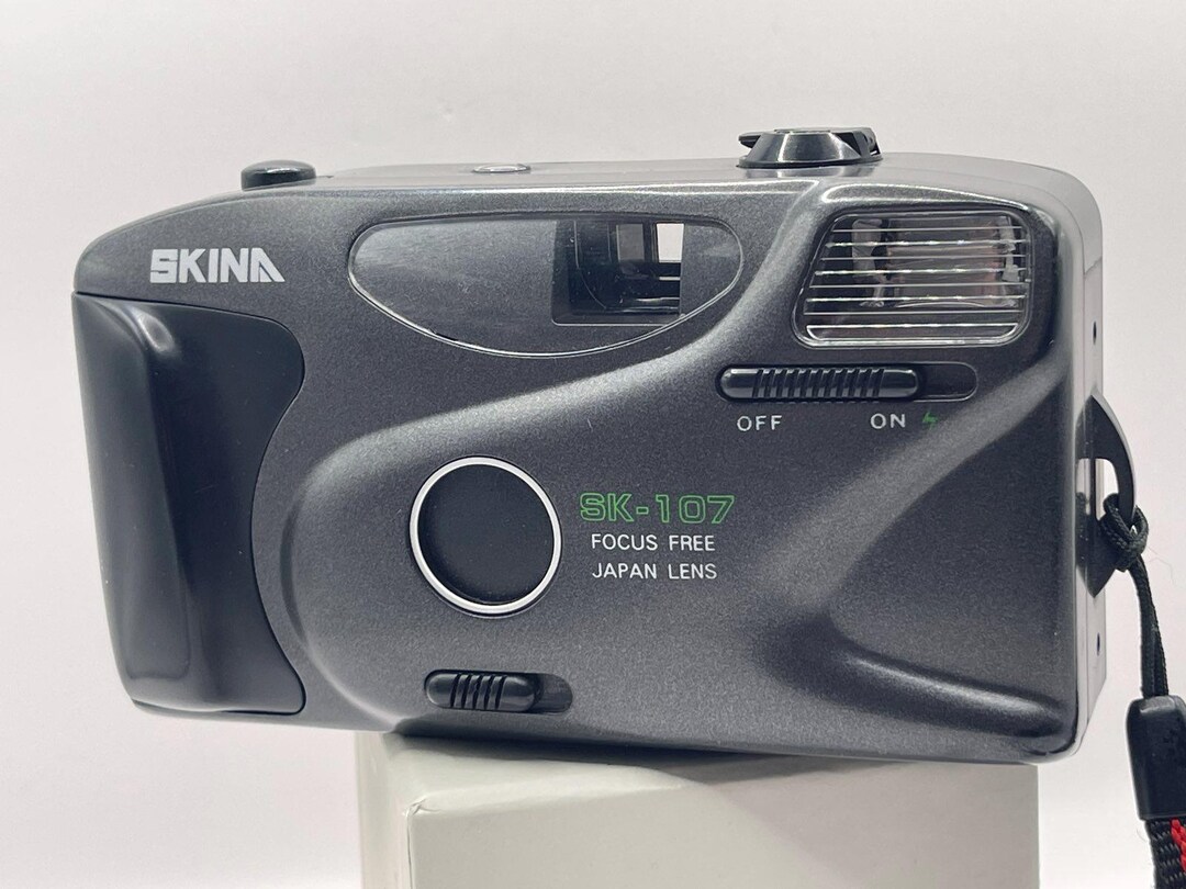 Vintage Skina SK-107 35mm Film Camera | Compact Retro Point & Shoot ...