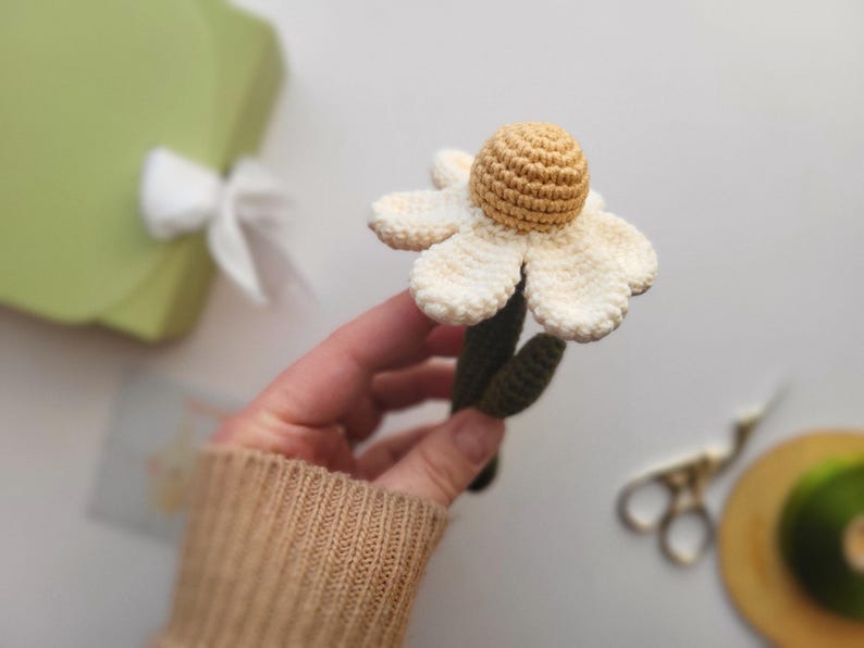 Crochet Flower Pattern — Amigurumi Flower Toy PDF Tutorial — DIY ...