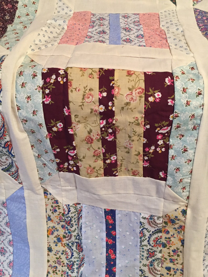 Spooling Around Quilt Top 77 X 105 Inches With Free Shipping - Etsy