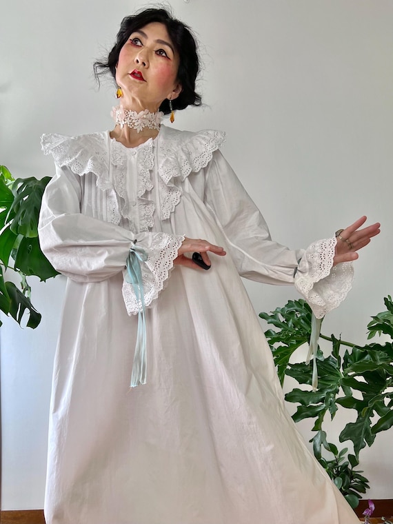 1930s White Cotton Eyelet Gown – Victorian Revival Ru… - Gem