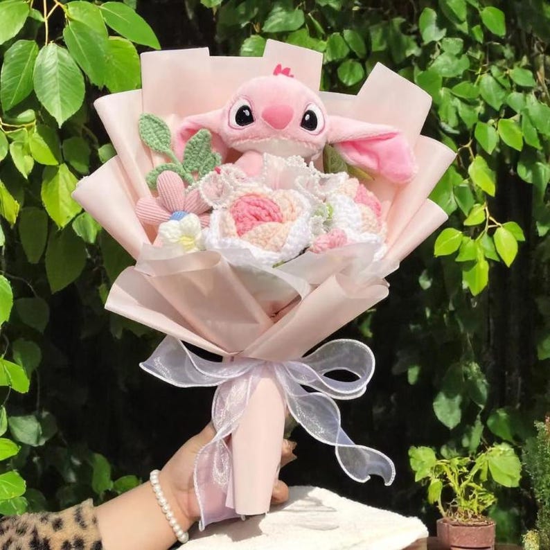 Graduation Plush Flower Bouquet, Anime Style, Kawaii Plushies, Trendy ...