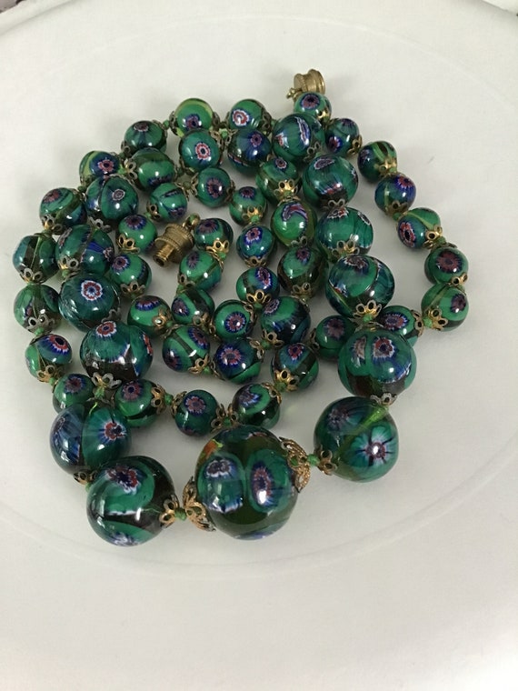 Vintage Venetian Murano glass millefiore graduated be… - Gem