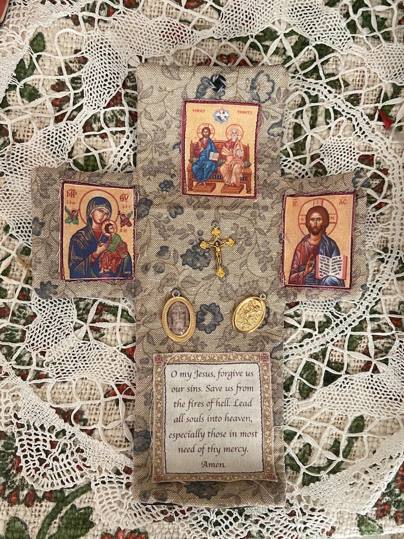 Handmade Catholic Pocket Altar/oratory/shrine for Daily Devotion and ...