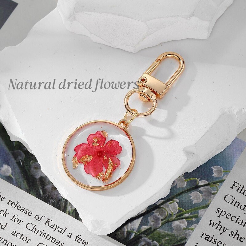 Resin Flower Keychain - Etsy