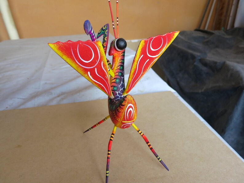 Wooden Mexican figures insect sculpture art of oaxaca | Etsy